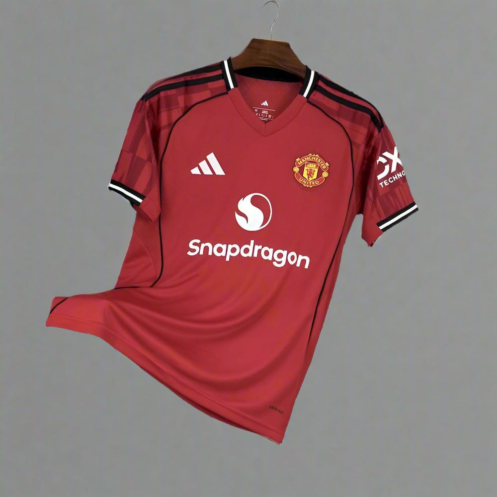 Manchester United Home 25/26 – Masked XI